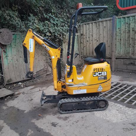 JCB 8008 Micro Excavator | Target Plant